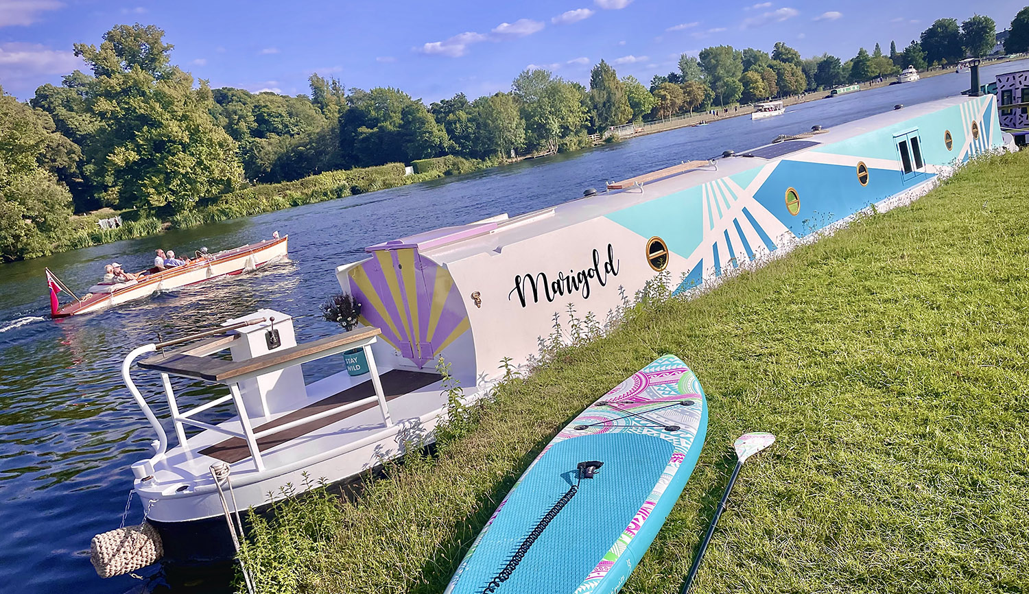 FOR SALE: Quirky 58ft Liveaboard Narrowboat!